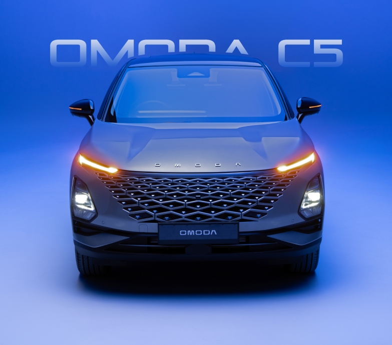 OMODA C5 | Immerse Yourself in the Future of Driving